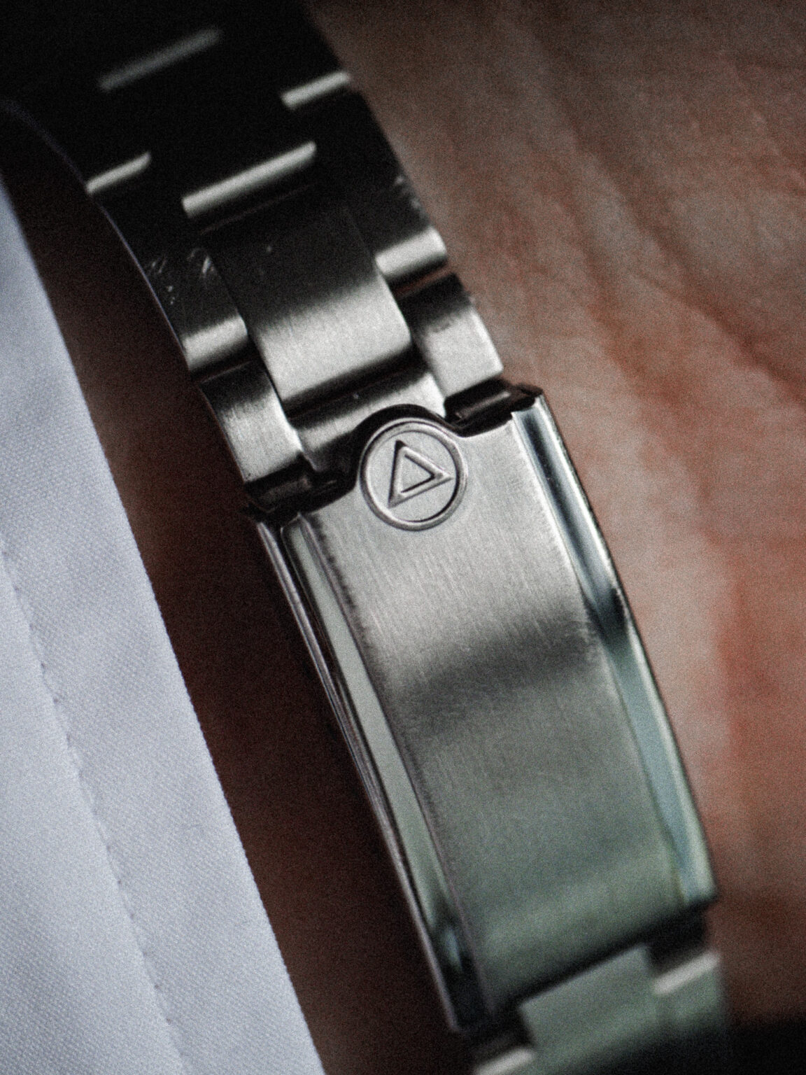 Monza V2 – Black Dial / Heavy Aged - WMTWatch