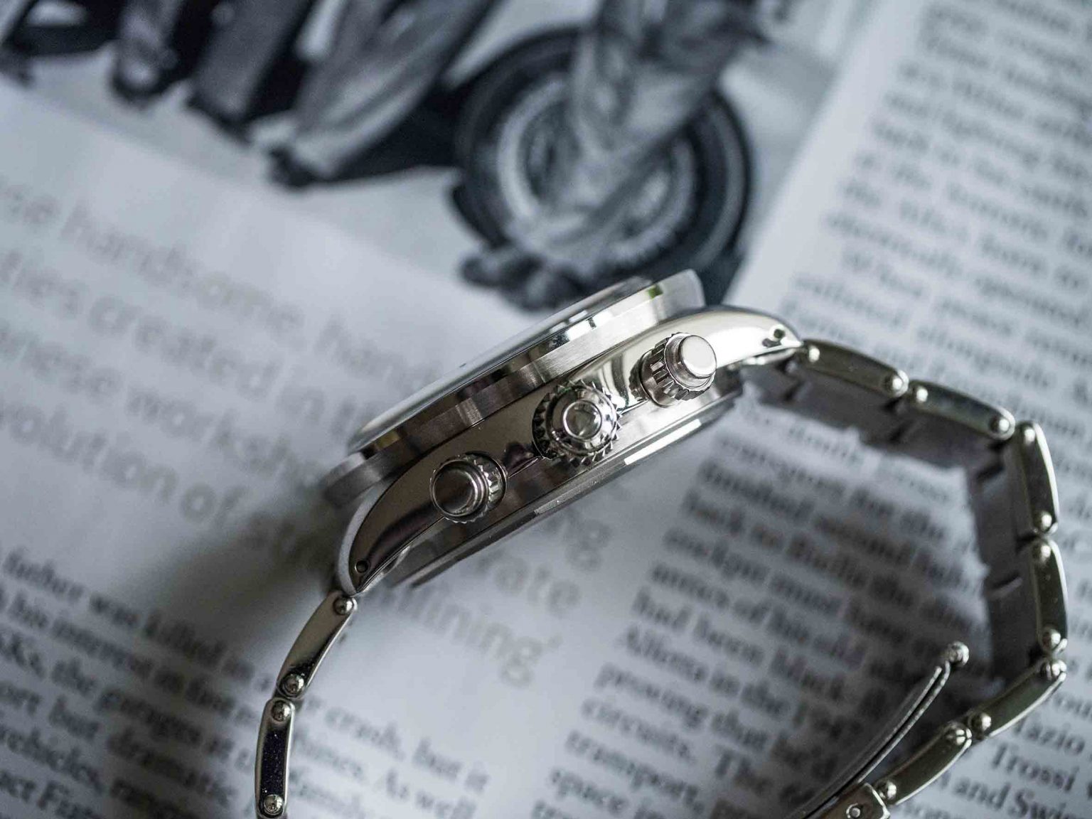 Montana – Silver White Dial / Aged Edition – WMTWatch