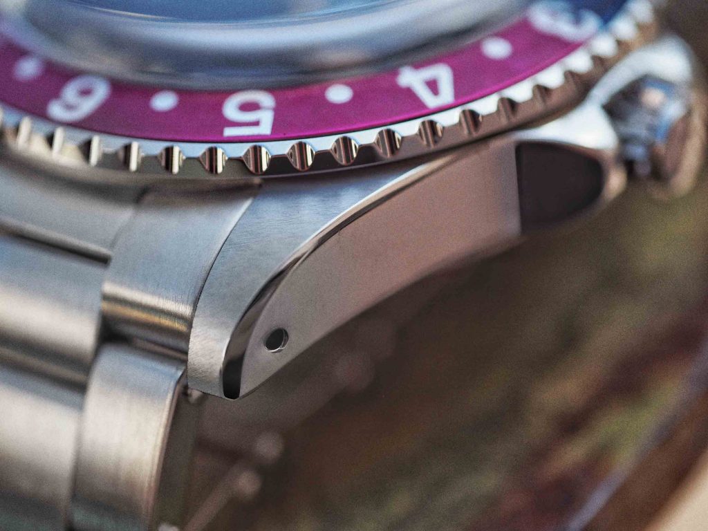 Royal Marine - " Pumpkin " Fuchsia Bezel Aged Edition - WMTWatch