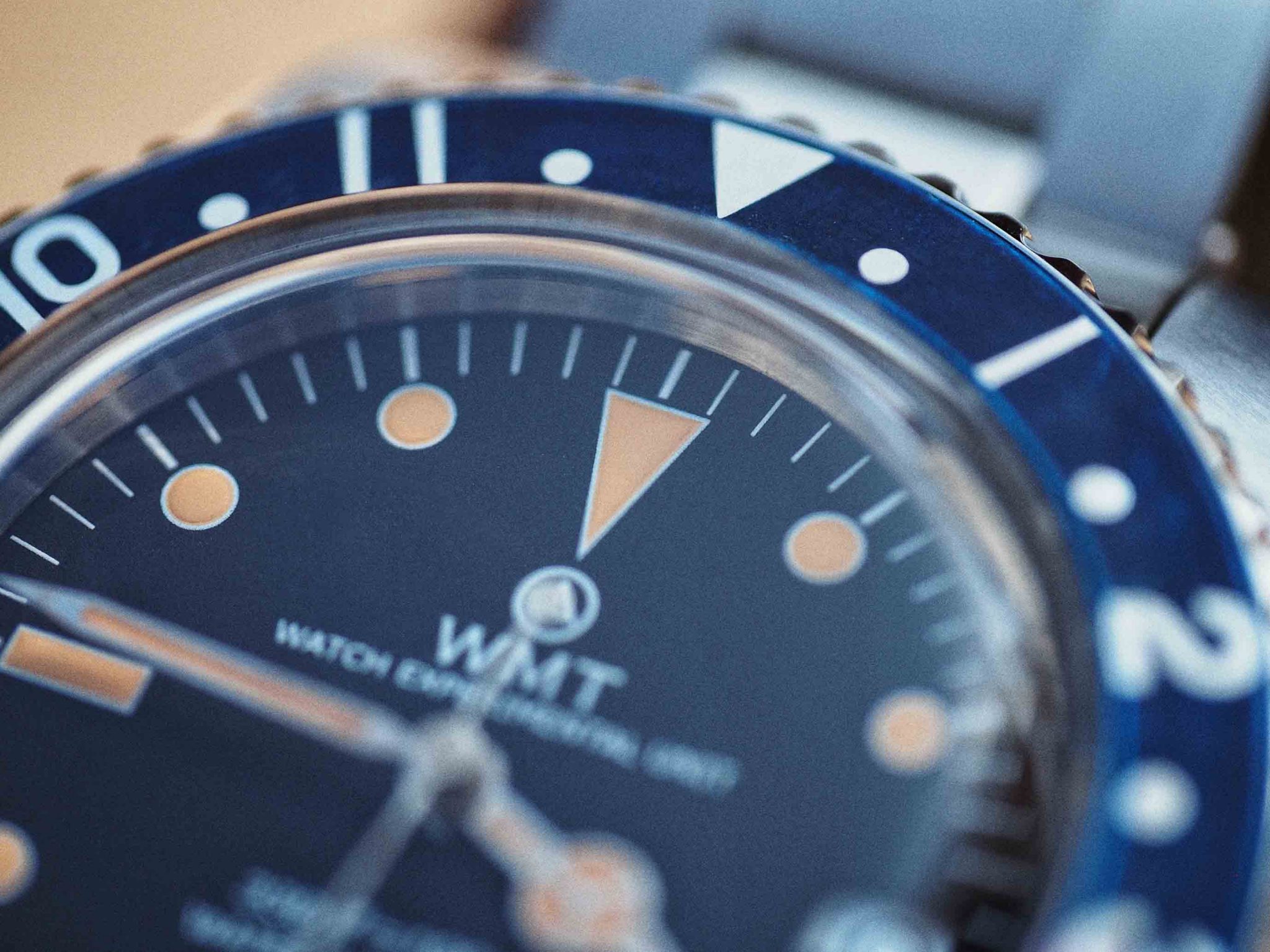 Sanford - " Pumpkin " Fuchsia Bezel Aged Edition - WMTWatch